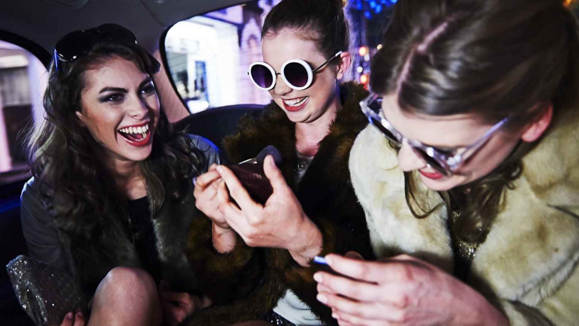 Meet Generation C: The Connected Customer - Brian Solis